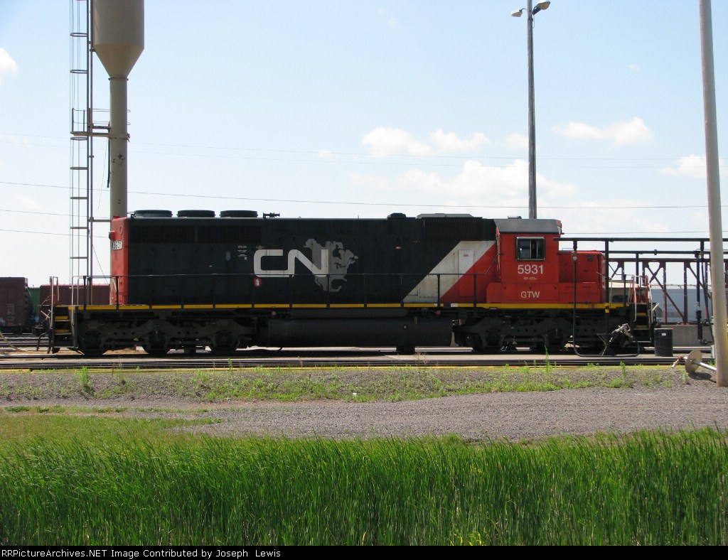 GTW 5931 awaits next assignment at Pokey